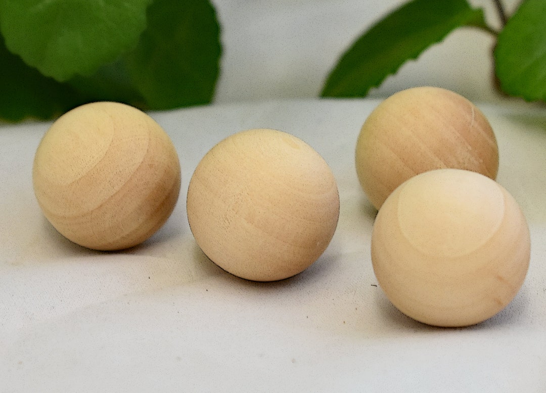 1-1/2'' Wooden Round Balls - Clayton's Wood Crafts - Etsy