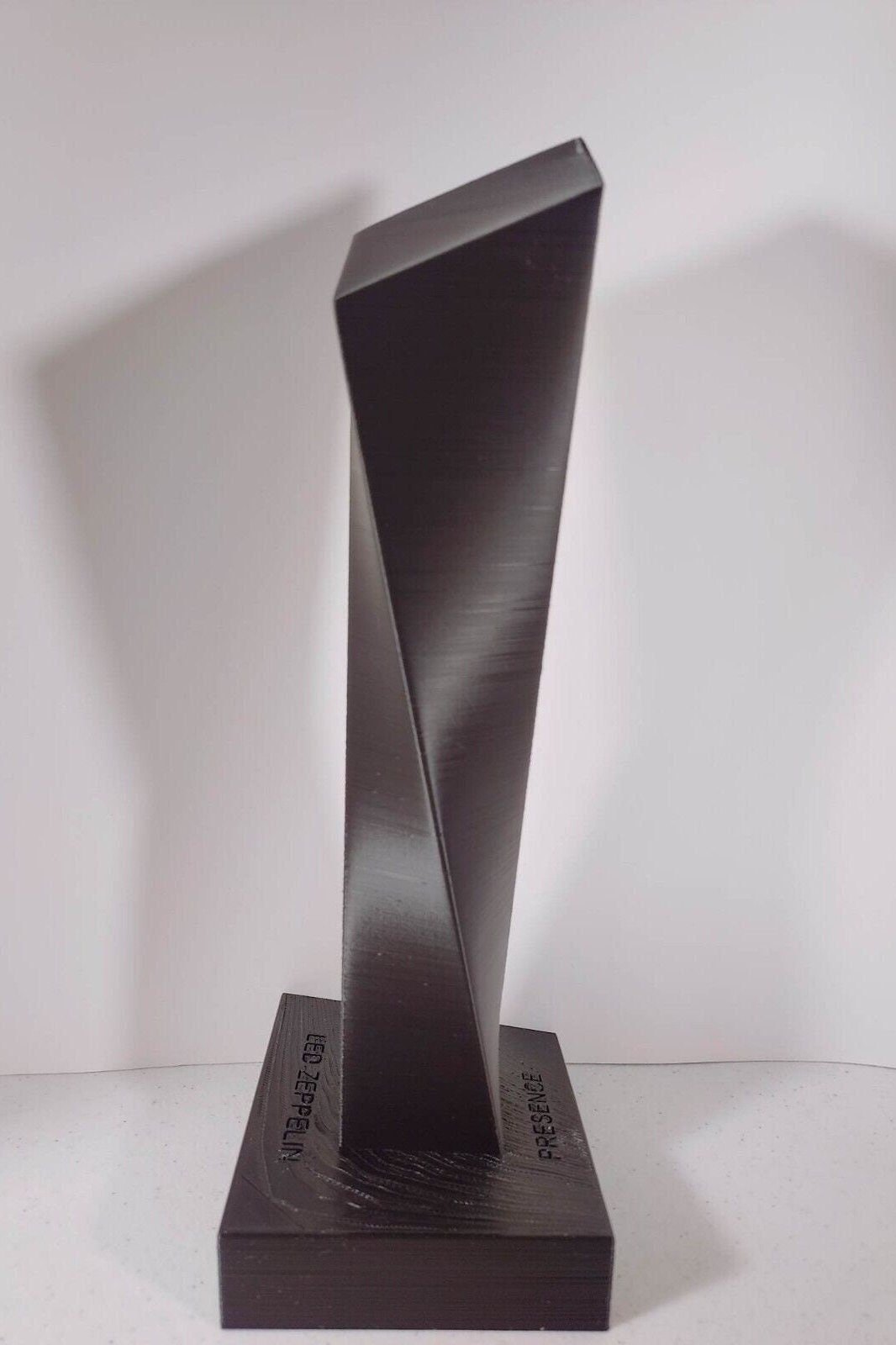 Led Zeppelin Fans Get Your Own the Object Sculpture Replica Apprx ...