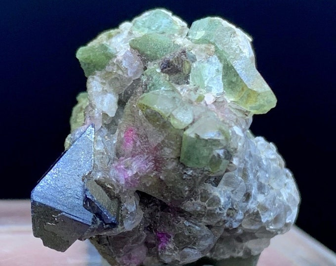 Anatas Crystal With Chlorine Quartz Crystal Specimen, Natural Anatas ...
