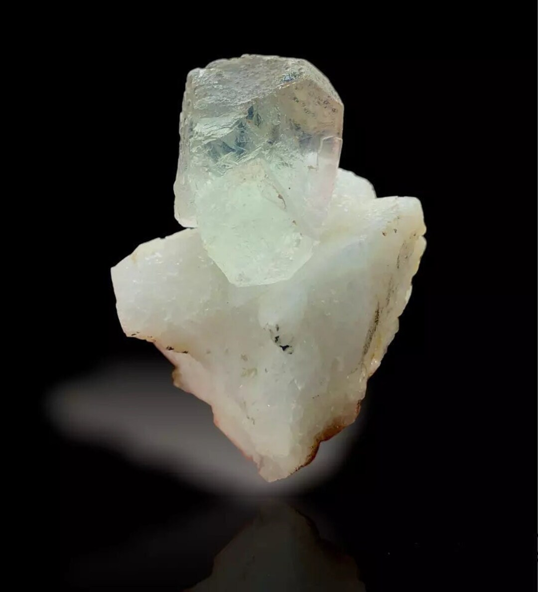 35gm Natural Bi Color Fluorite, Terminated Fluorite Crystal From Skardu ...