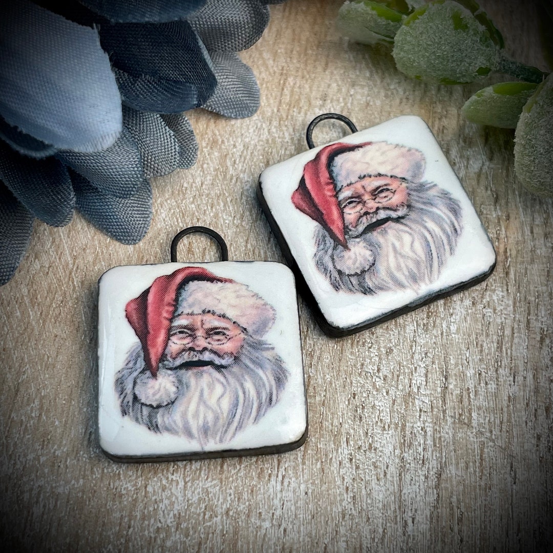 Christmas Earring Charms, Vintage Santa Charms, Holiday Pendant ...