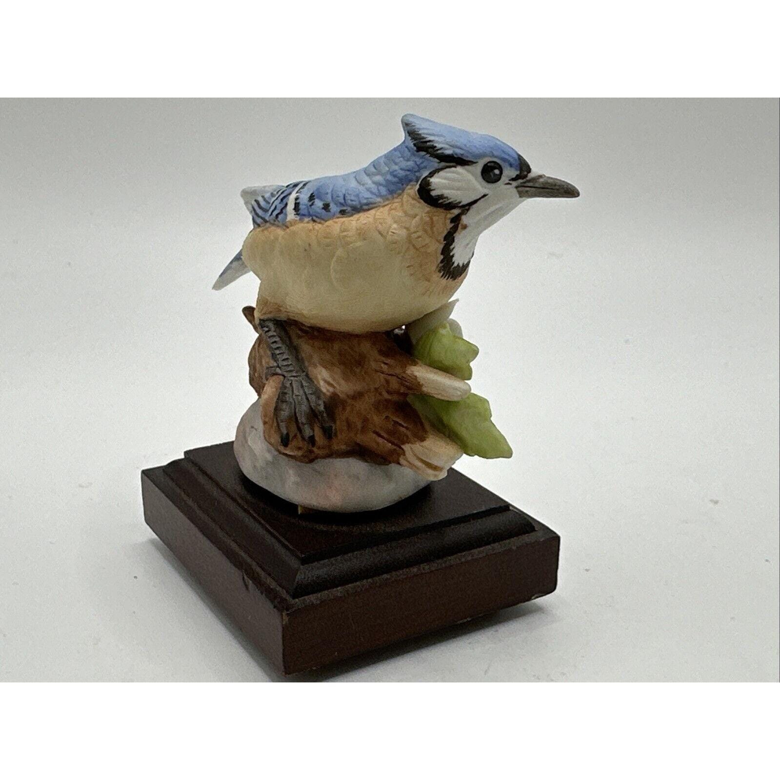 Lefton Blue Jay 1984 Geo Z With Wood Base 2.5” T Hand Painted Ceramic ...