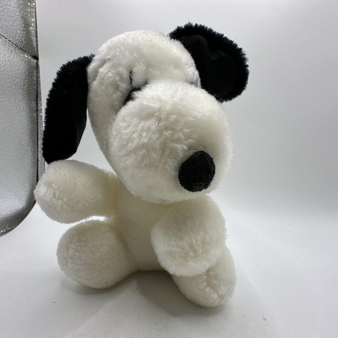 Vintage Snoopy Peanuts 1958 Stuffed Plush Dog United Features Syndicate ...