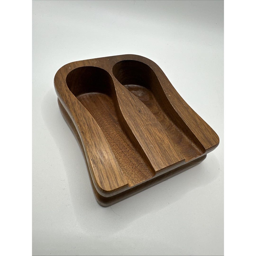 Genuine Walnut Pipe Rest Stand Decatur Industries Holds Two Pipes Felt ...