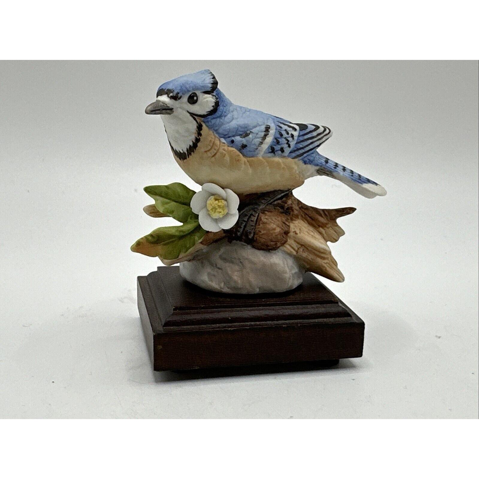Lefton Blue Jay 1984 Geo Z With Wood Base 2.5” T Hand Painted Ceramic ...