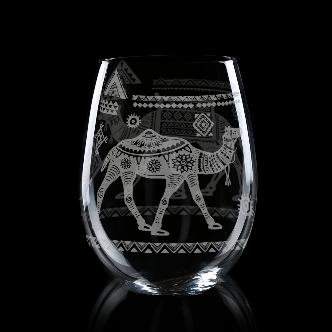 TRIBAL CAMEL MOTIF Engraved 17oz Wine Glass | Majestic Symbol of ...