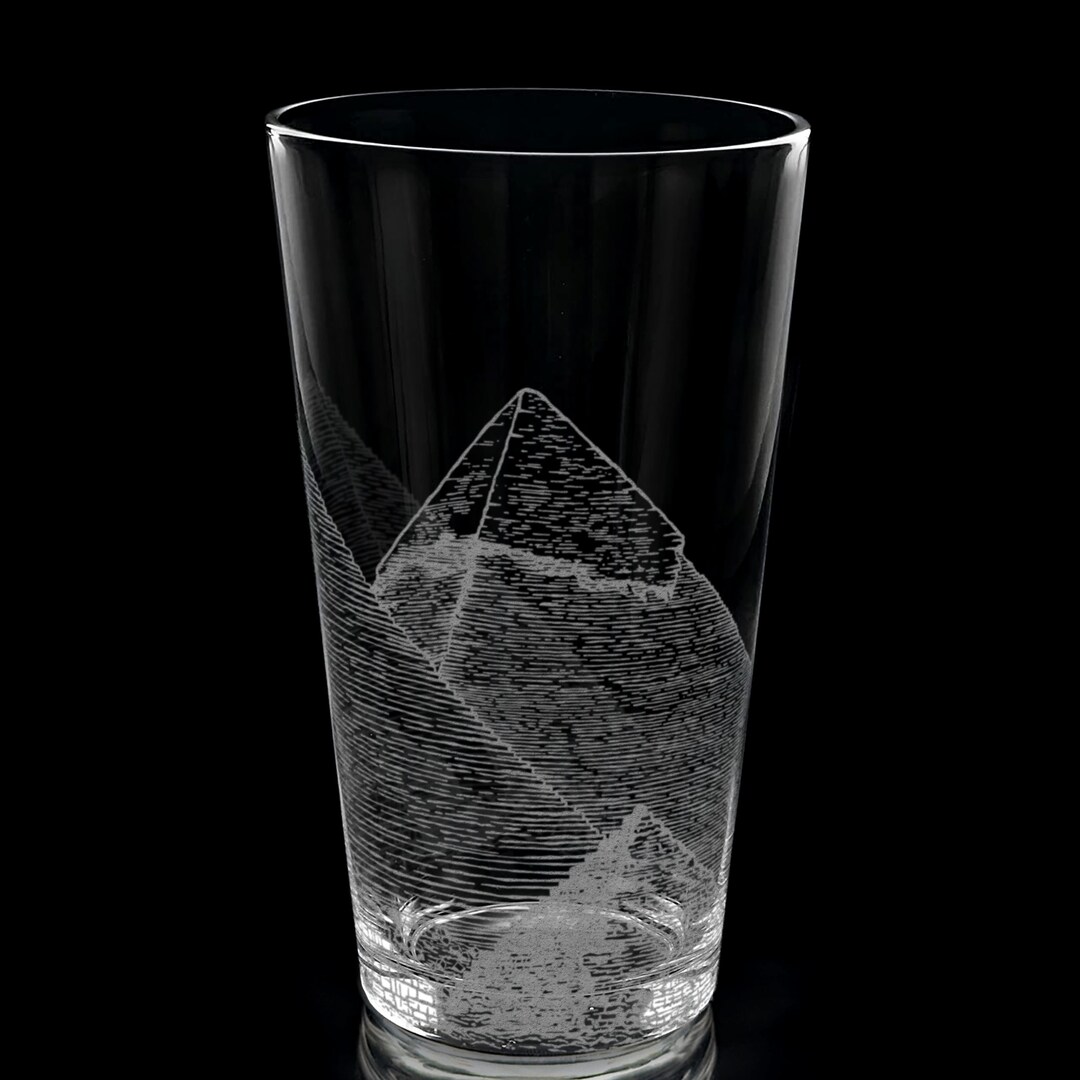 PYRAMIDS OF GIZA Engraved 16oz Pint Glass | Majestic Symbol of Ancient ...