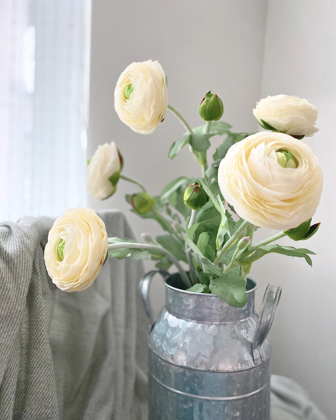 Faux Ranunculus Flower Stem - High Quality Artificial Floral / Wedding ...