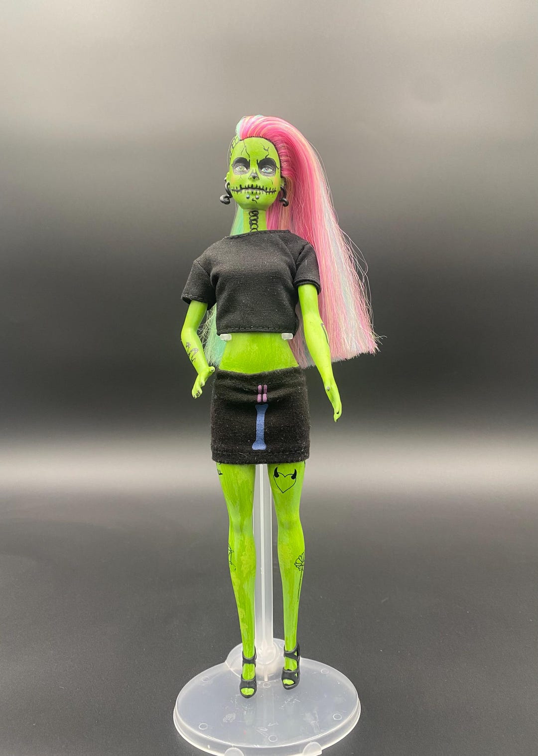 Green Skeleton Barbie - Etsy