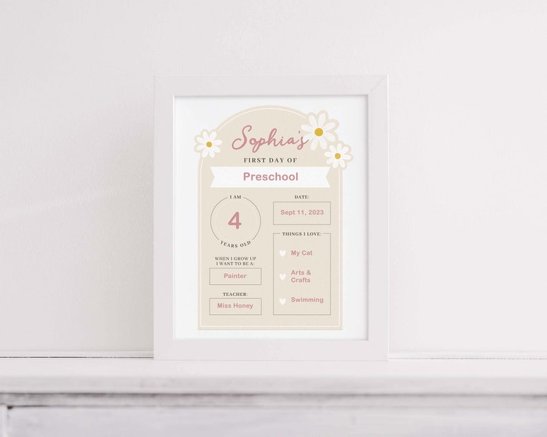 Editable First Day of School Sign, Daisy First Day of School Printable ...