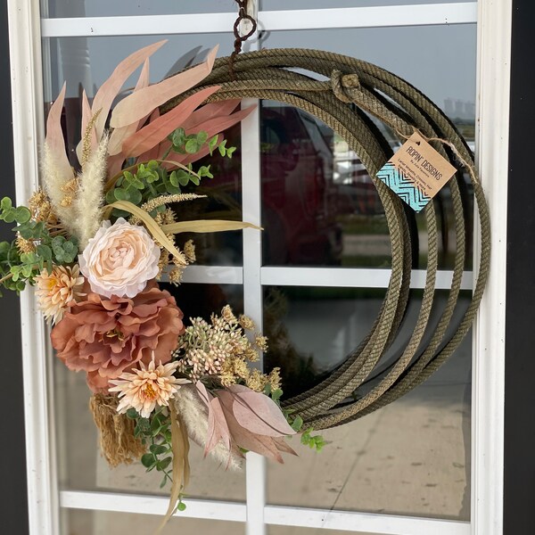 Lariat Wreath - Etsy