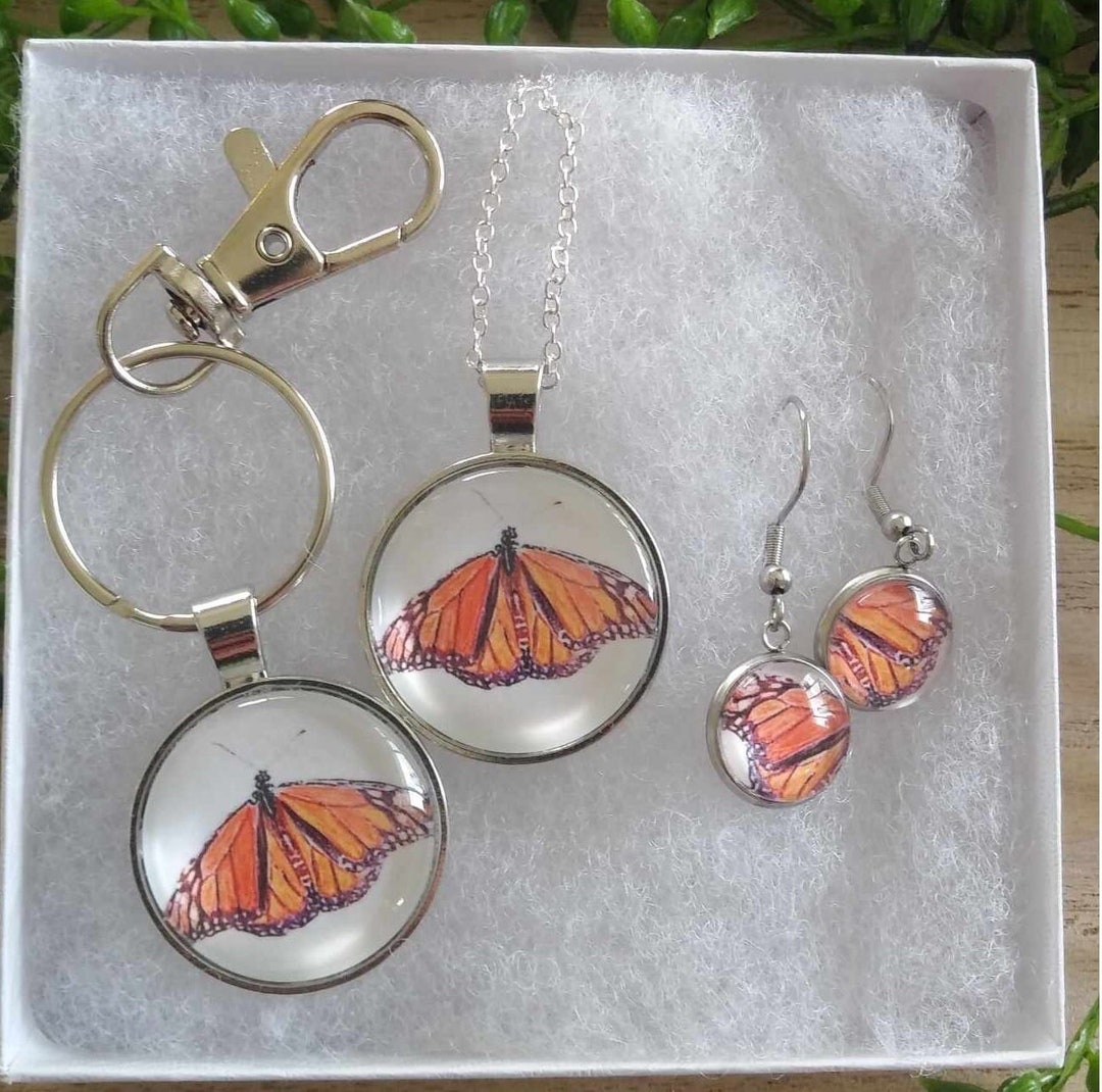 Monarch Butterfly Jewelry Gift Box With Necklace, Earrings, Key Chain ...