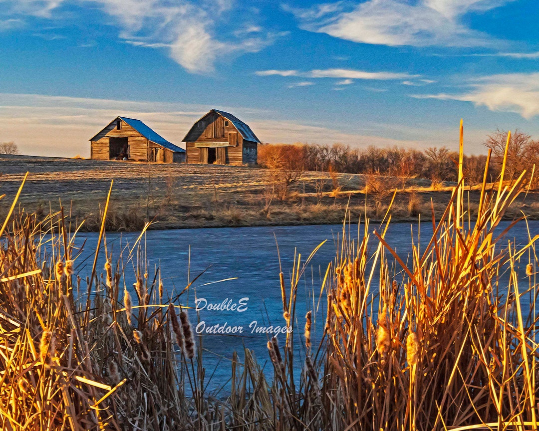 Classic Midwestern Rustic Barn Scene Highlighted During Late Day golden ...