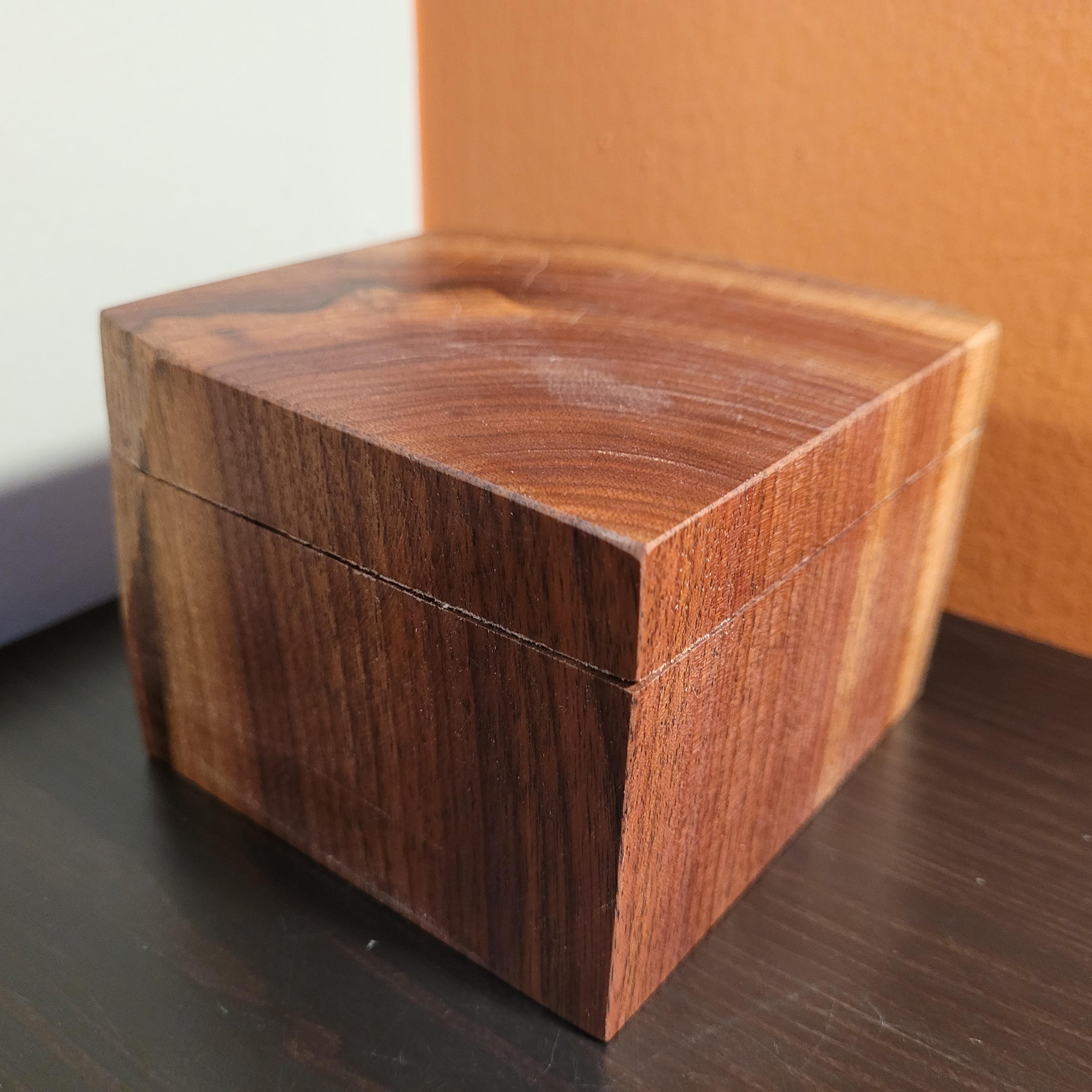 Keepsake Box - Live Edge Box - Wooden Box - Wooden Jewelry Box ...