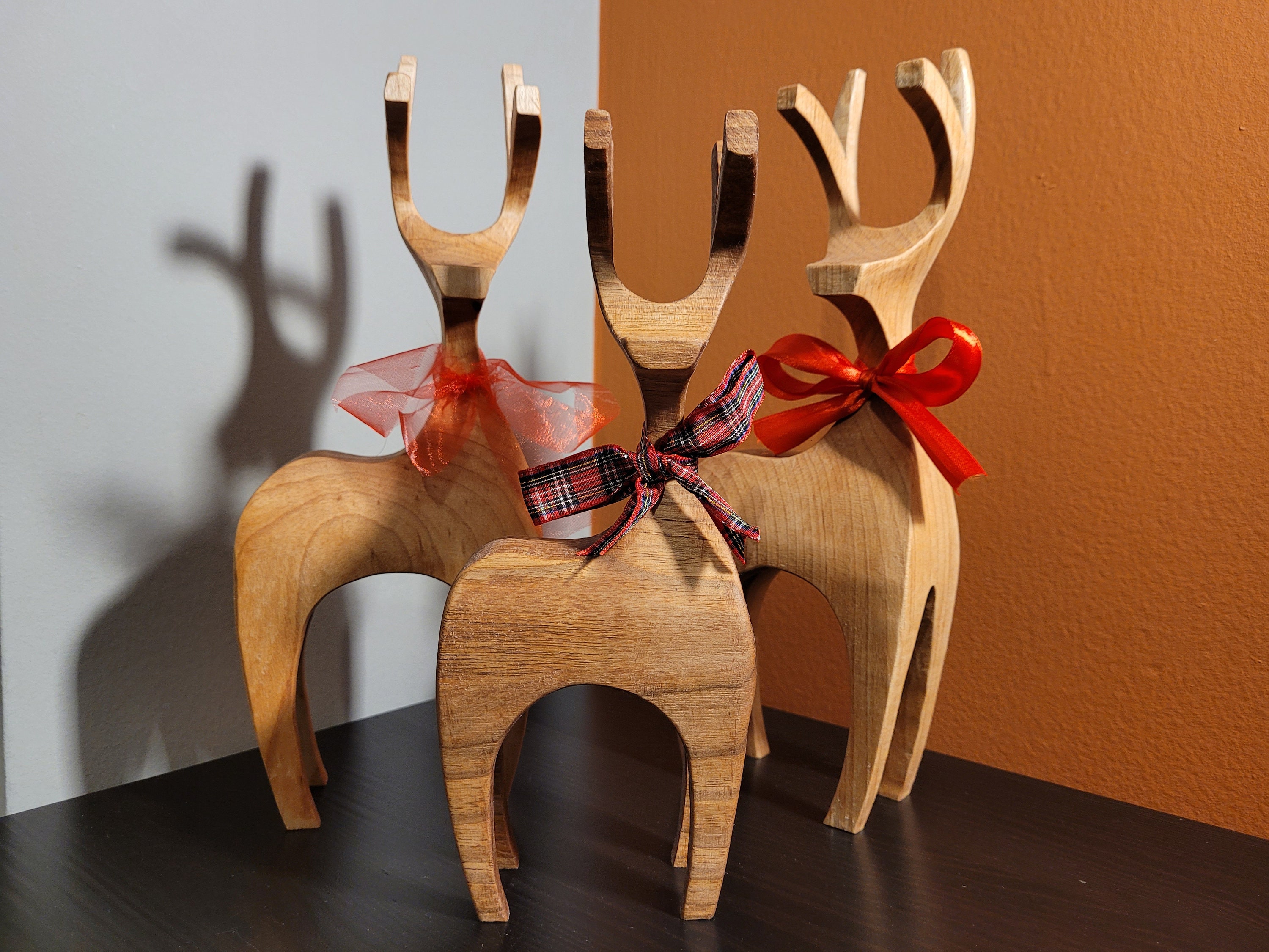Wooden Reindeer Wooden Sculpture Home Décor Natural Wood Deer Wooden ...