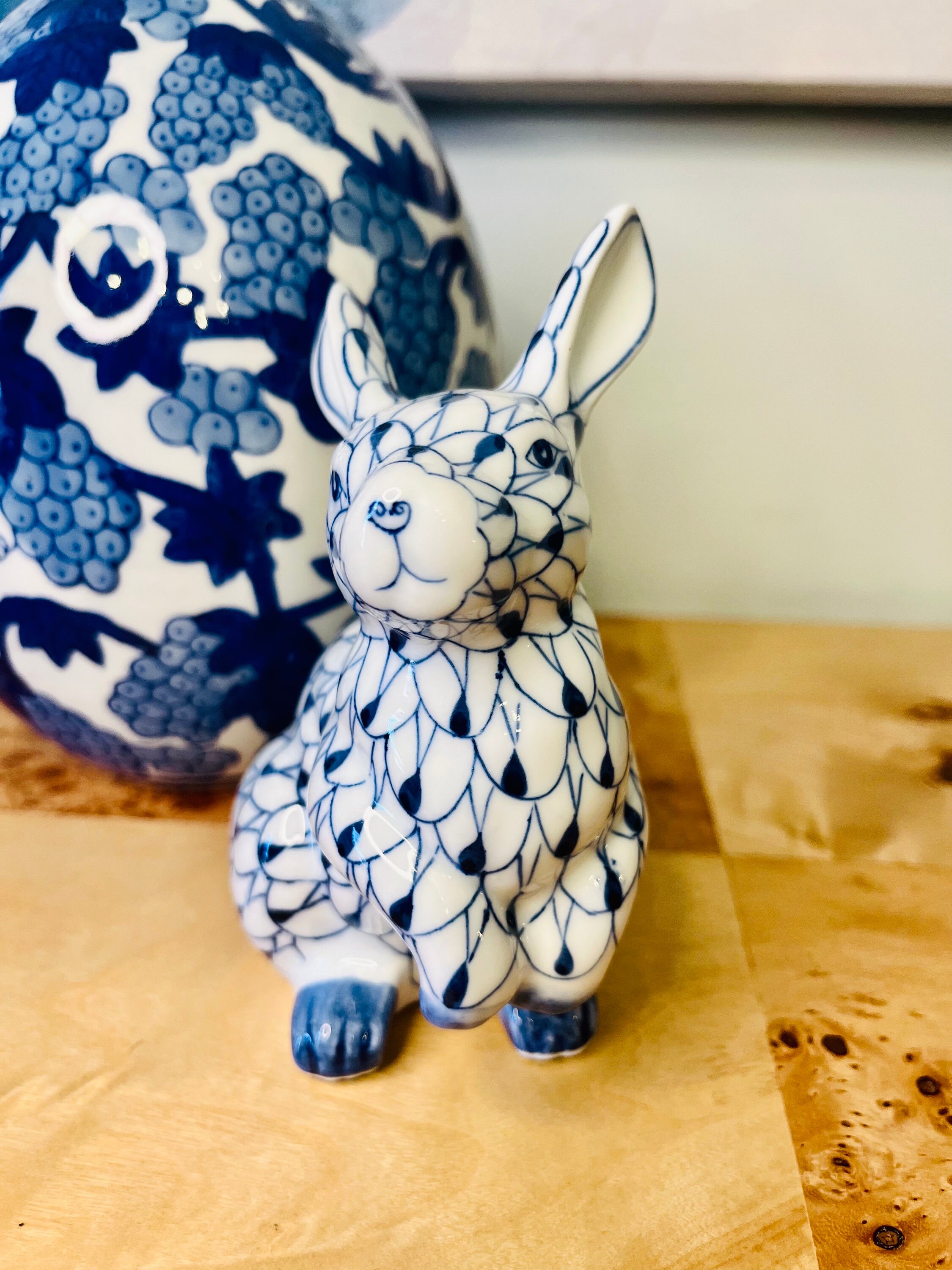 Vintage Hand Painted Bunny Statue Herend Style Blue & White 5x3 - Etsy