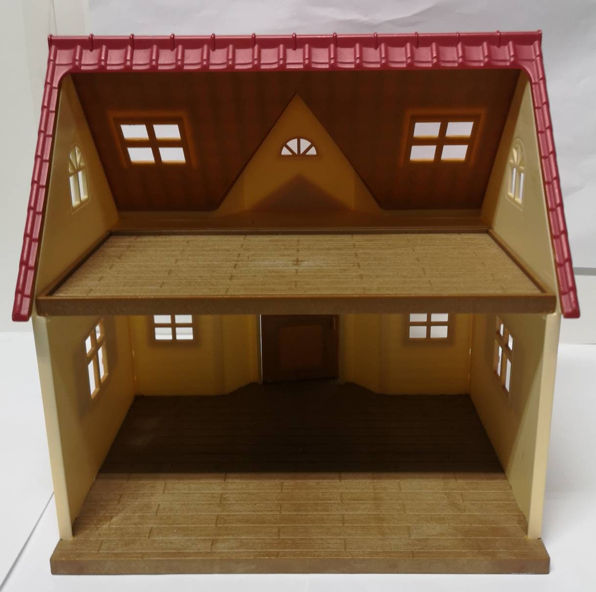 Vintage Calico Critters House 11 X 8 With 5 Family Members and ...