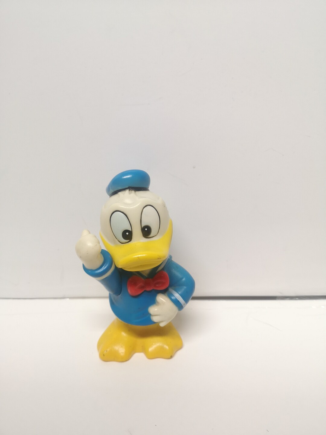 Vintage Donald Duck Penny Bank 6" - Etsy