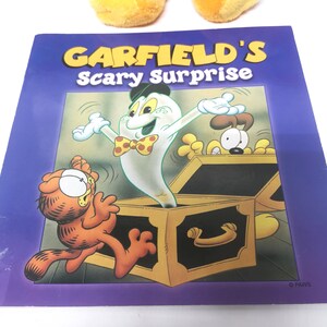 Vintage Garfield Plush 7" and 3 Books - Etsy