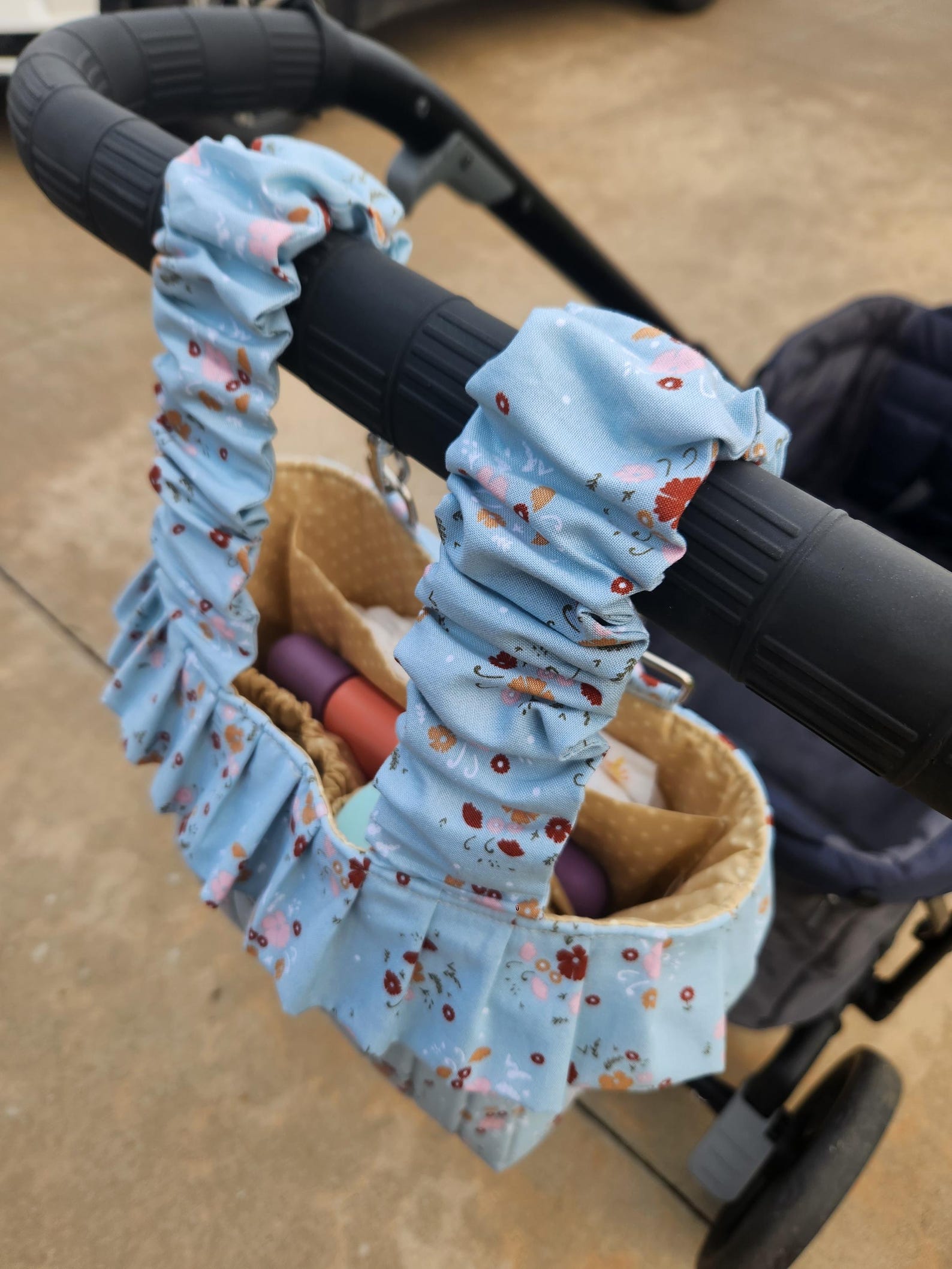 Floral Stroller Caddy: Quilted Cotton Pram Organizer - Etsy