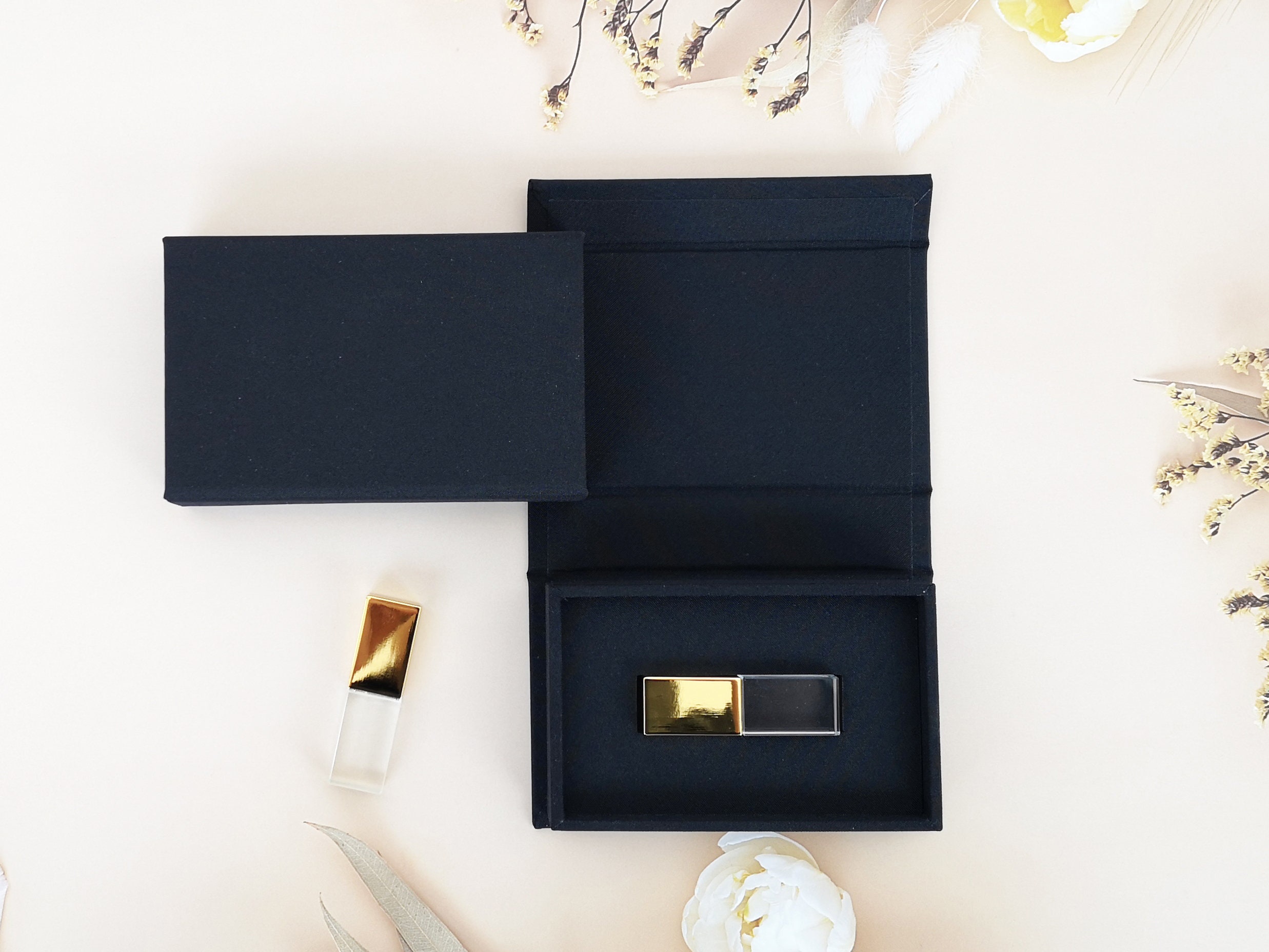 Cream Beige Linen USB Box Custom Photographer USB Gift Box Foil Hot ...