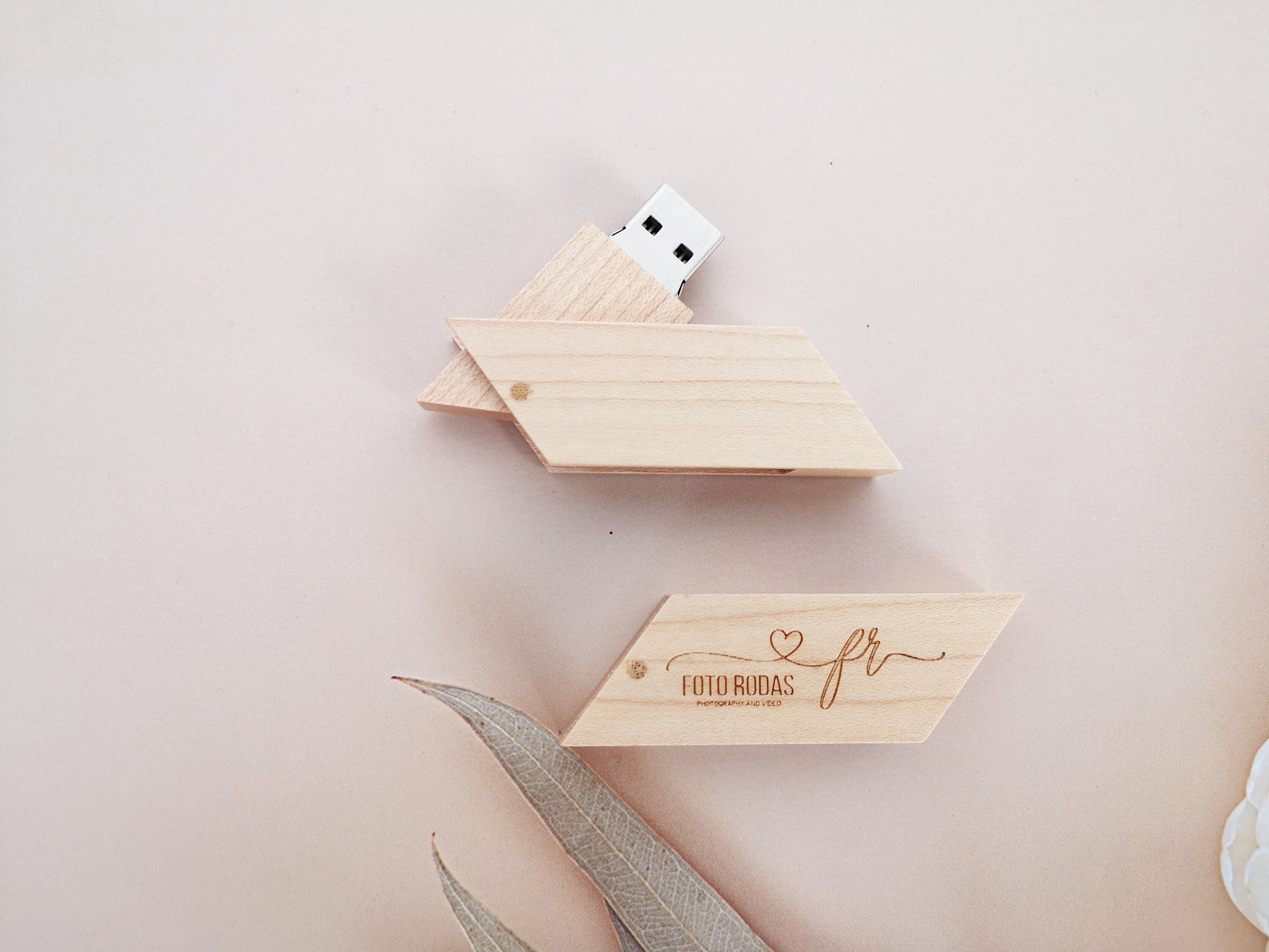 20 Sets Custom Wooden Wedding USB Flash Drive,swivel USB Diskengrave ...