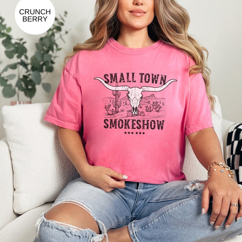Small Town Smokeshow Tee, Texas Country, Country Music Shirt, Oklahoma ...