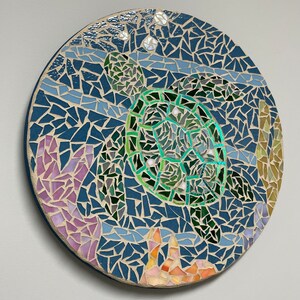 Shiny Green Sea Turtle Coral Reef Ocean 12"x12"x1" Round Glass Mosaic ...