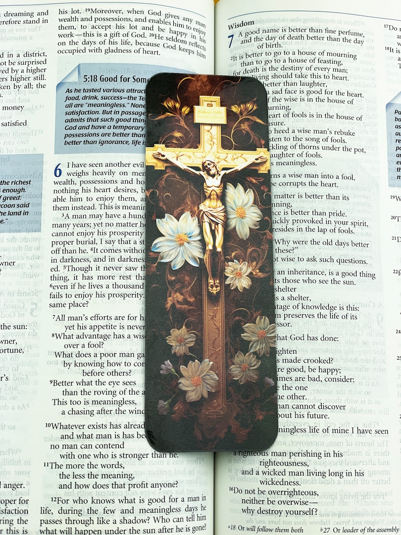 Catholic Crucifix Bookmarks Laminated Die Cut Bookmarks Jesus Bookmark ...