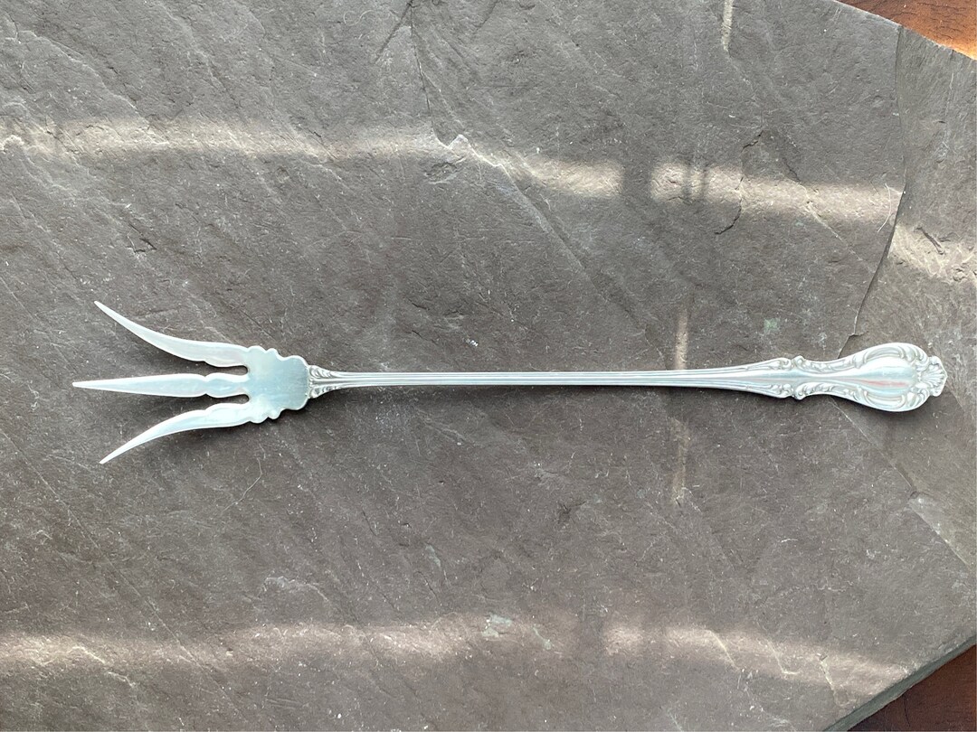 1835 R Wallace A1 JOAN 1896 Antique Silverplate 3 Prong Tine Lettuce ...