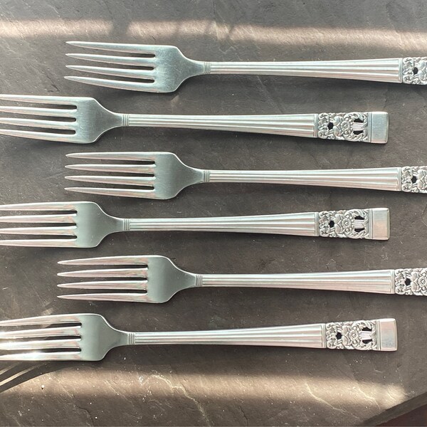 Community Plate - Etsy