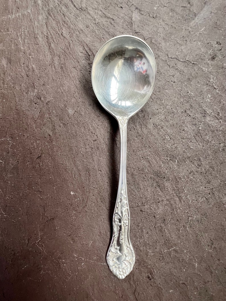 EHH Smith HOLLY 1904 Antique Silverplate Gumbo Boullion Spoon Beautiful ...