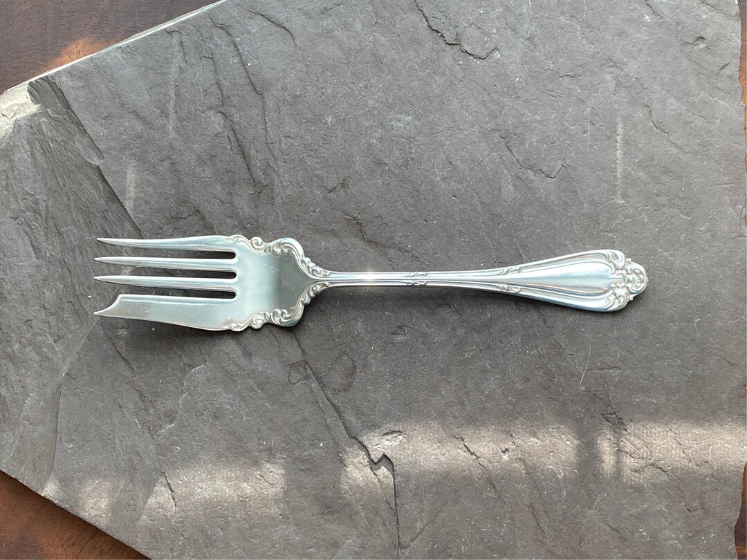 1835 R Wallace ASTORIA 1898 ANTIQUE Silver Plate Cold Meat Serving Fork ...
