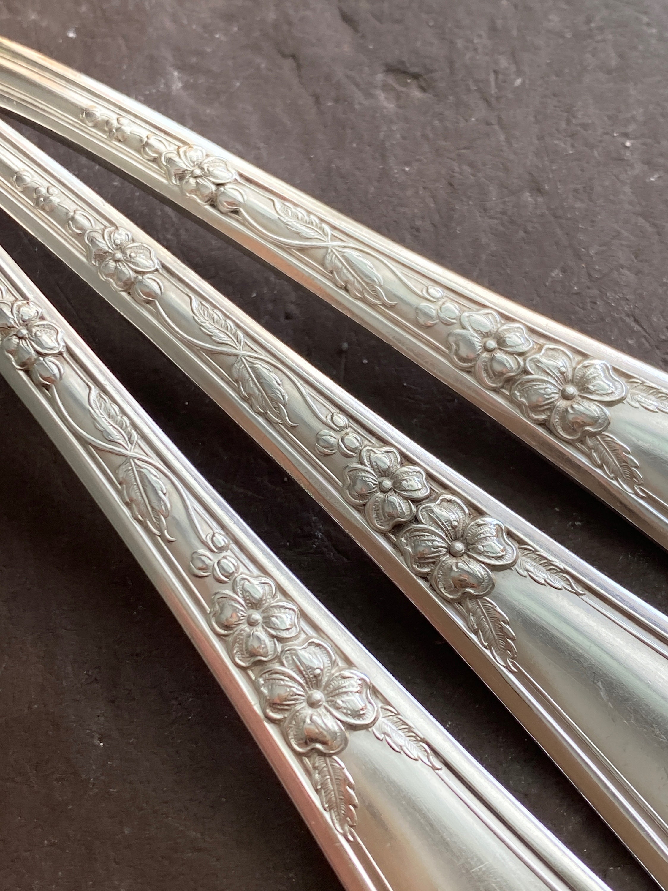 ONE Wm Rogers and Son AA PRIMROSE 1912 Antique Silverplate Floral ...