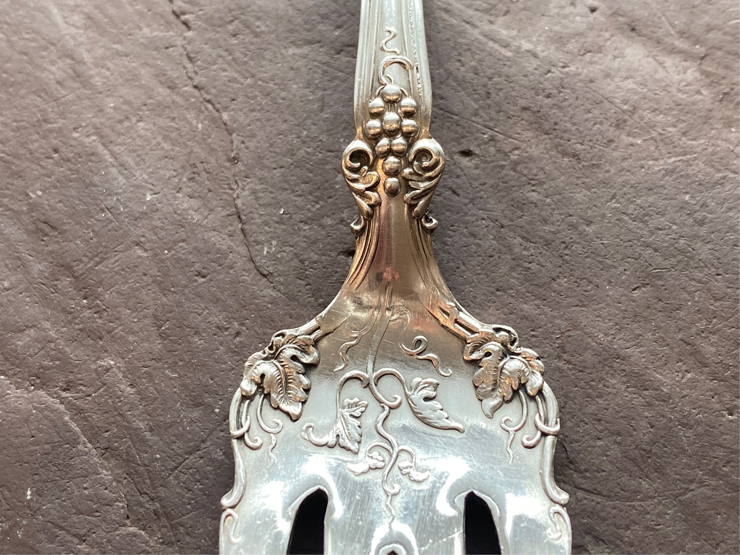 1847 Rogers Bros A1 VINTAGE 1904 Antique Silver Plate Chipped Beef Fork ...