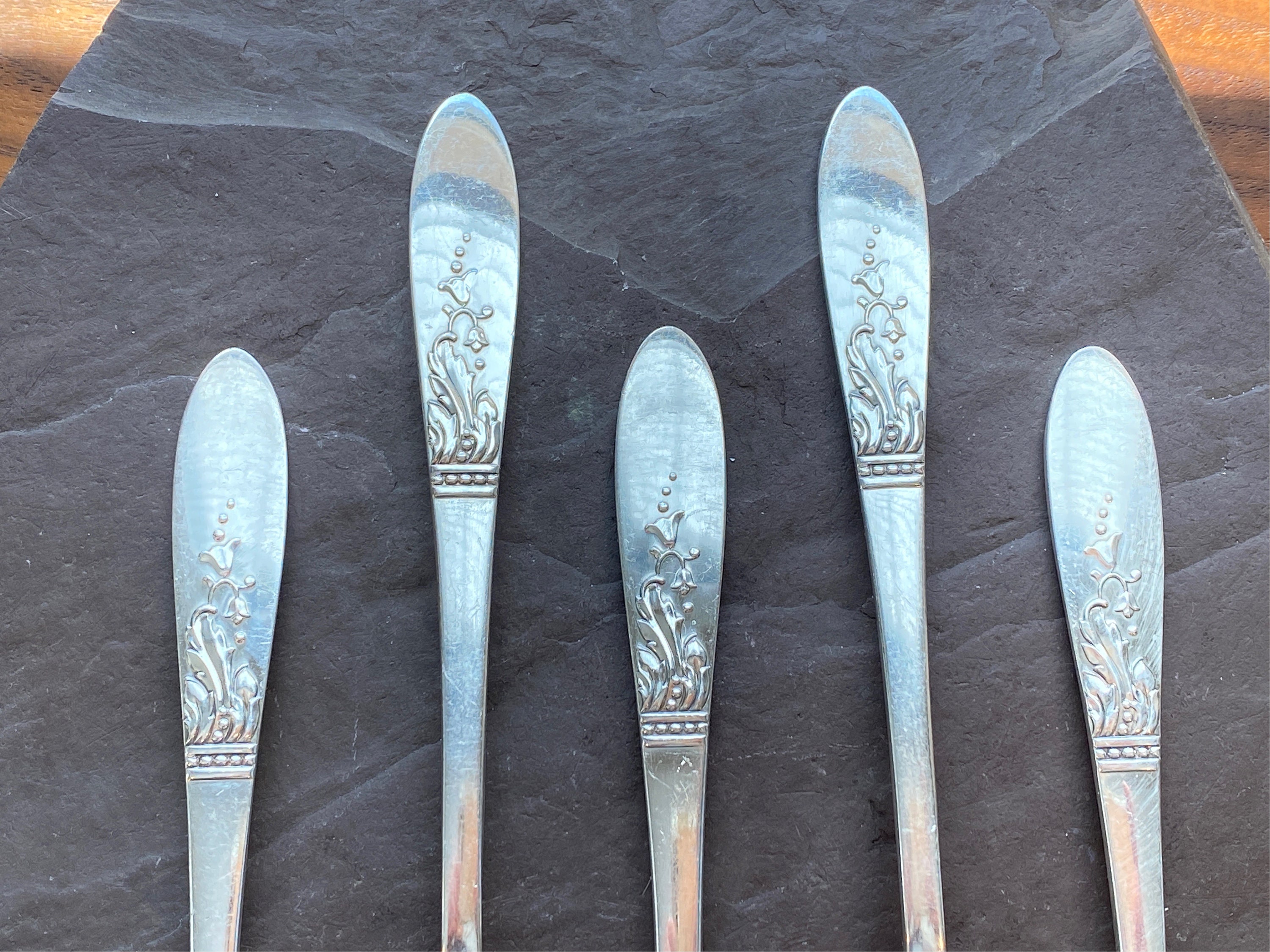 Simeon L.& George H. Rogers Company Xtra Oneida Ltd PRESENTATION 1948 ONE Spoon Silverpalted ...