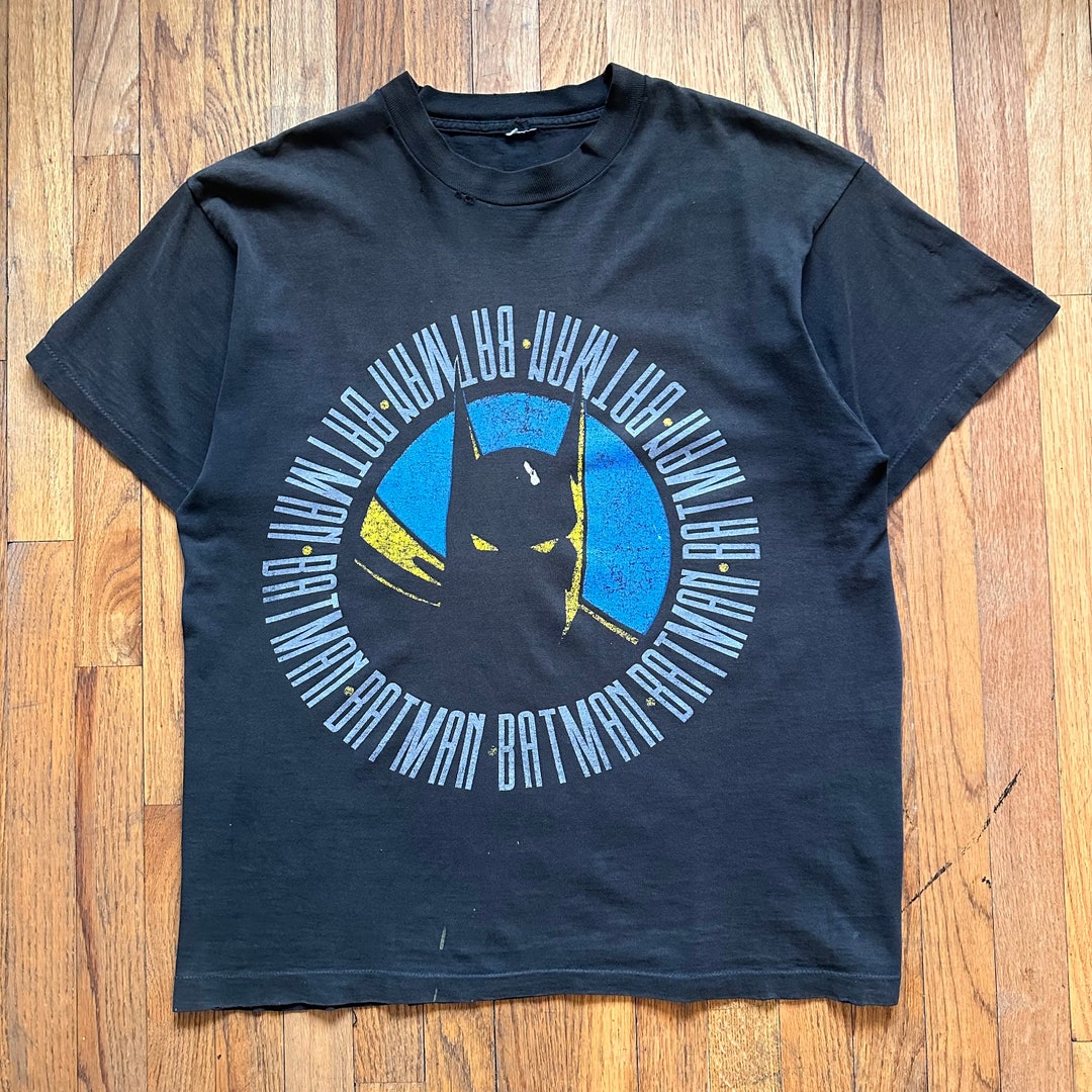 Vintage 90s Batman DC Comics Faded Superhero Distressed T-shirt Size XL ...