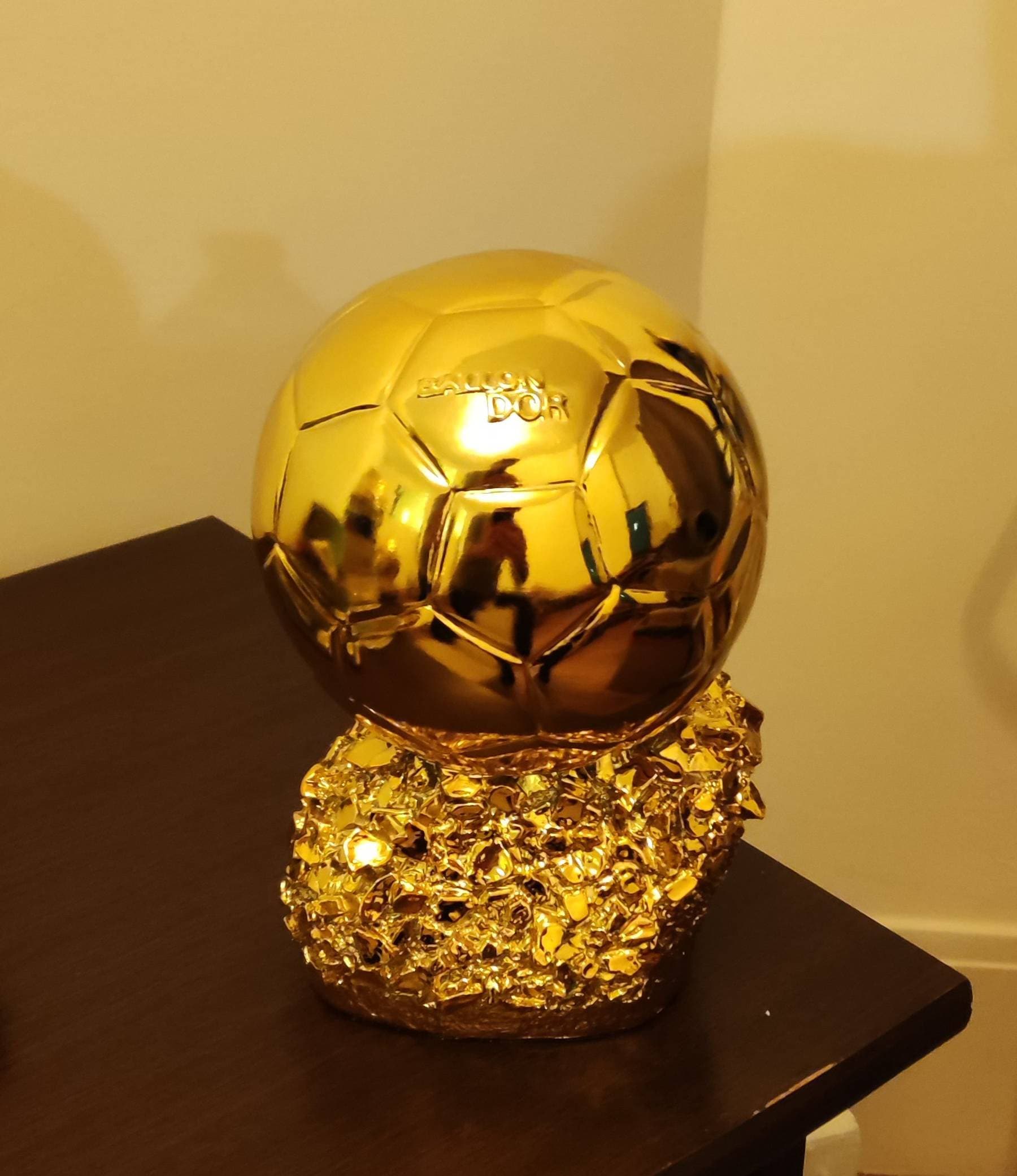 Replica Golden Ball, World Golden Ball Trophy 25cm 1.3 Kg, Ballon D'OR ...