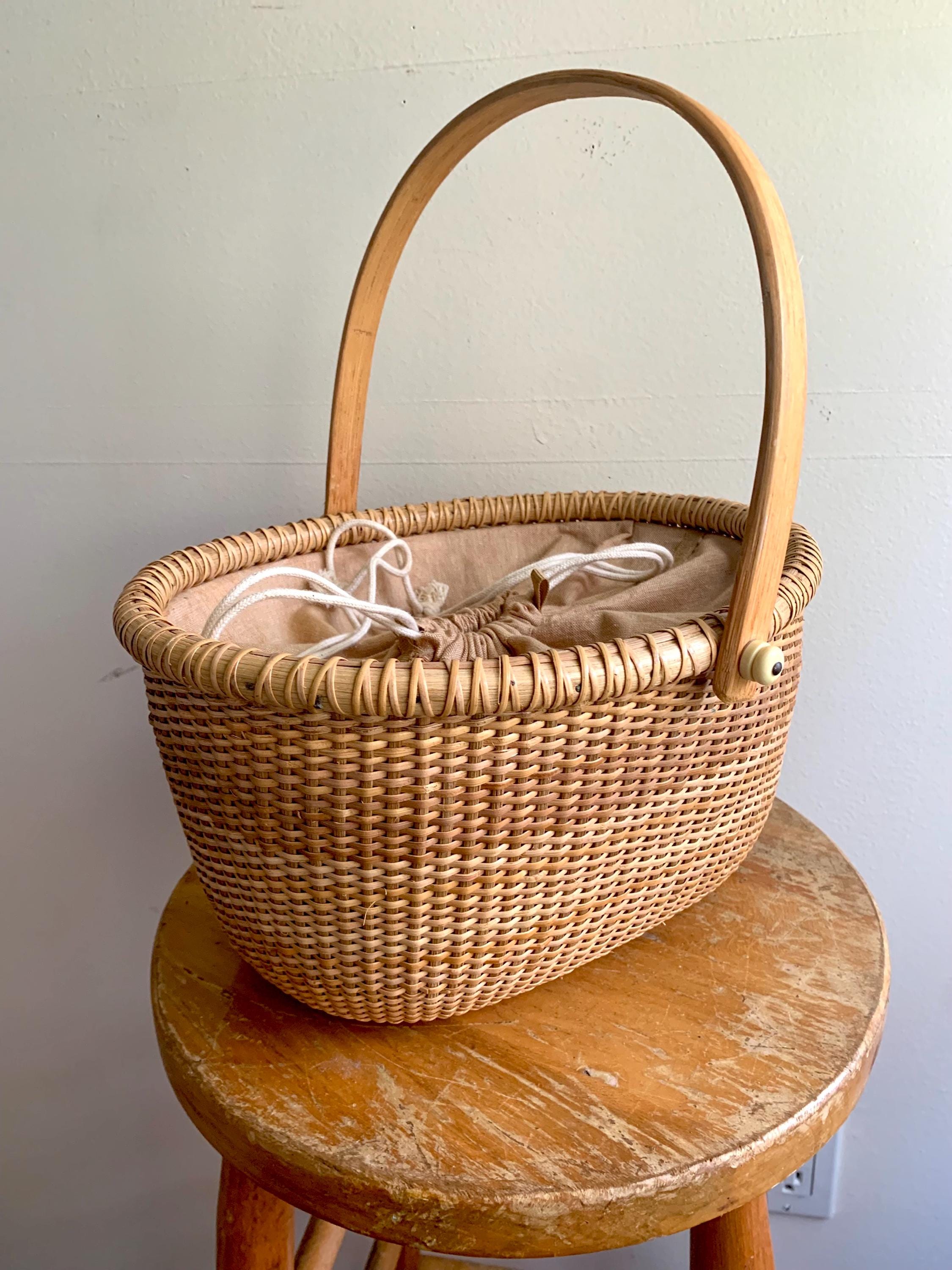 Vintage Nantucket Handmade Basket With Linen Liner / Large Oval ...