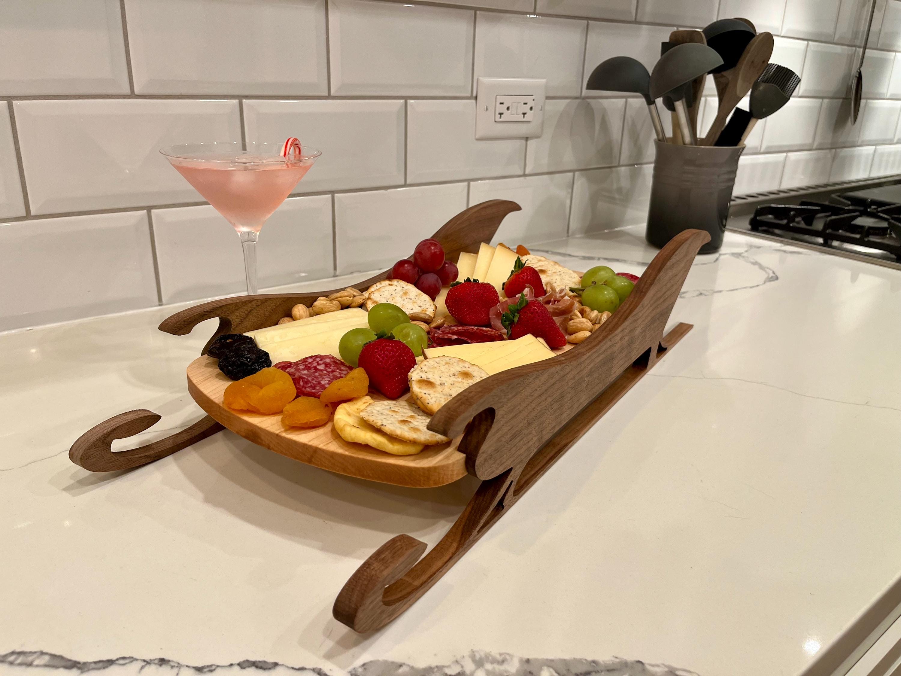 Santa Sleigh Charcuterie Board - Etsy