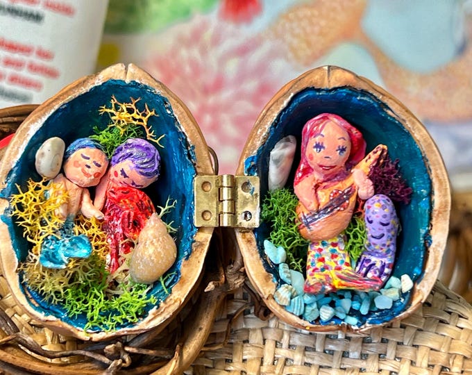 Walnut Shell Miniature Art | Mermaid and Merkids | Unique Ocean Diorama ...