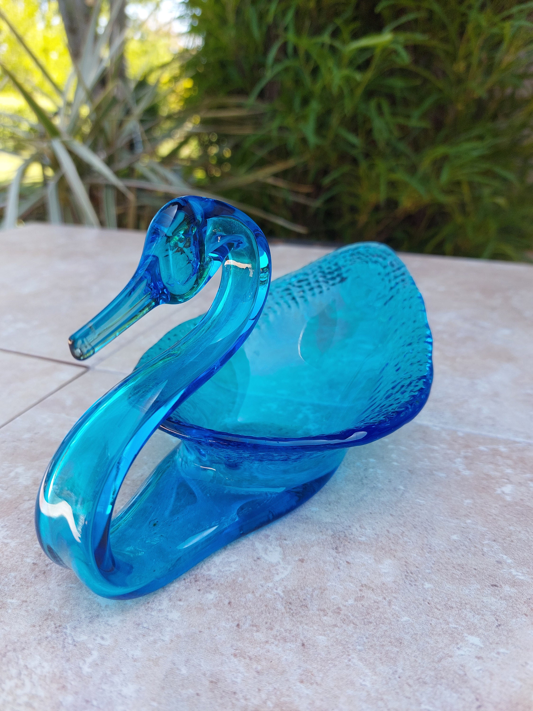 Vintage Blue Swan hand Blown Art Glass - Etsy