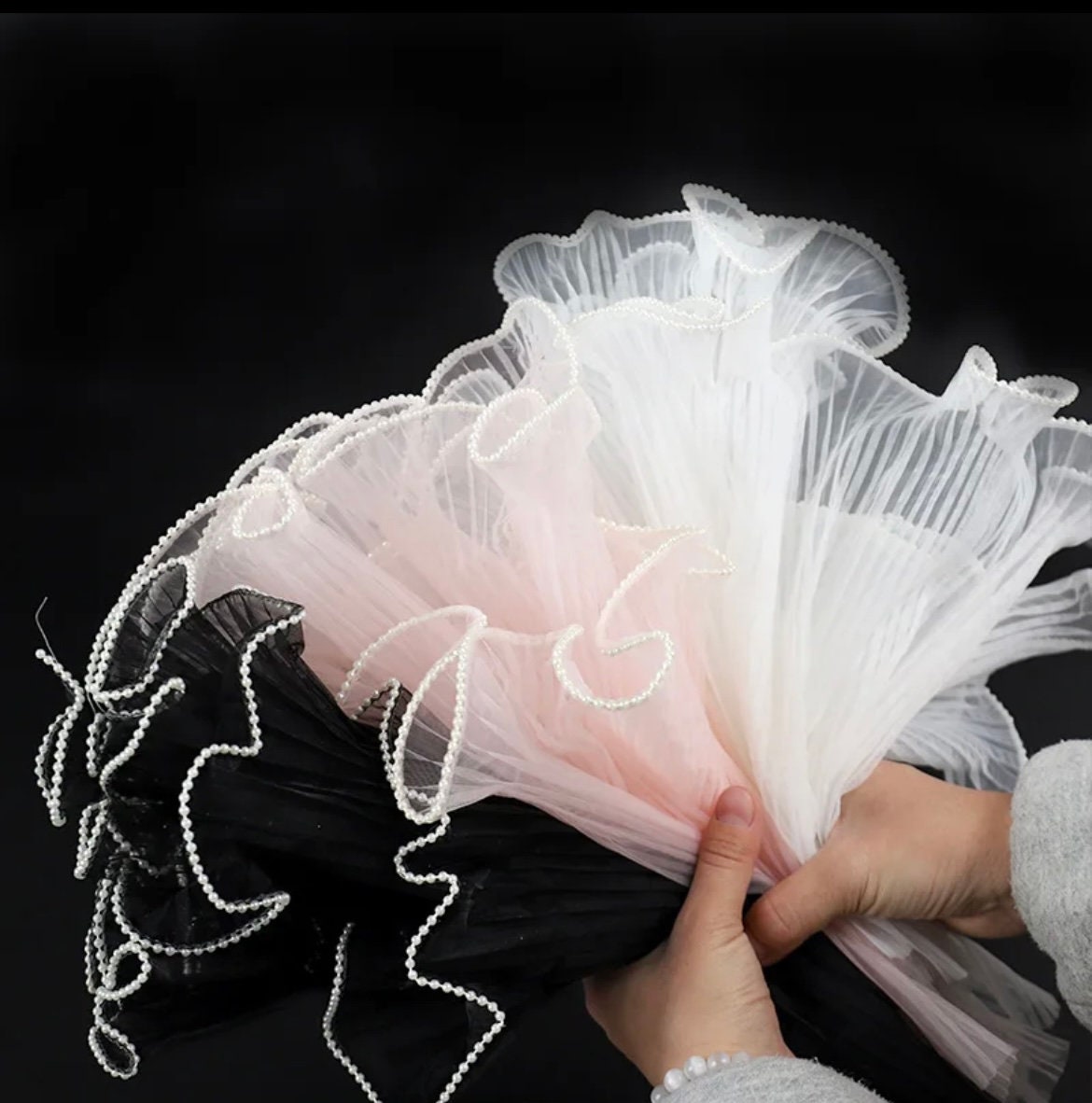 Wavy Pearl Mesh for Flower Bouquet, Flower Wrapping - Etsy