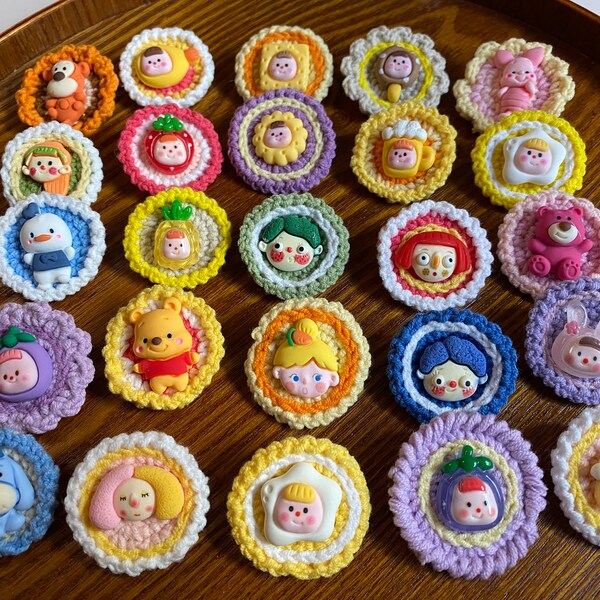 Crochet Brooch - Etsy