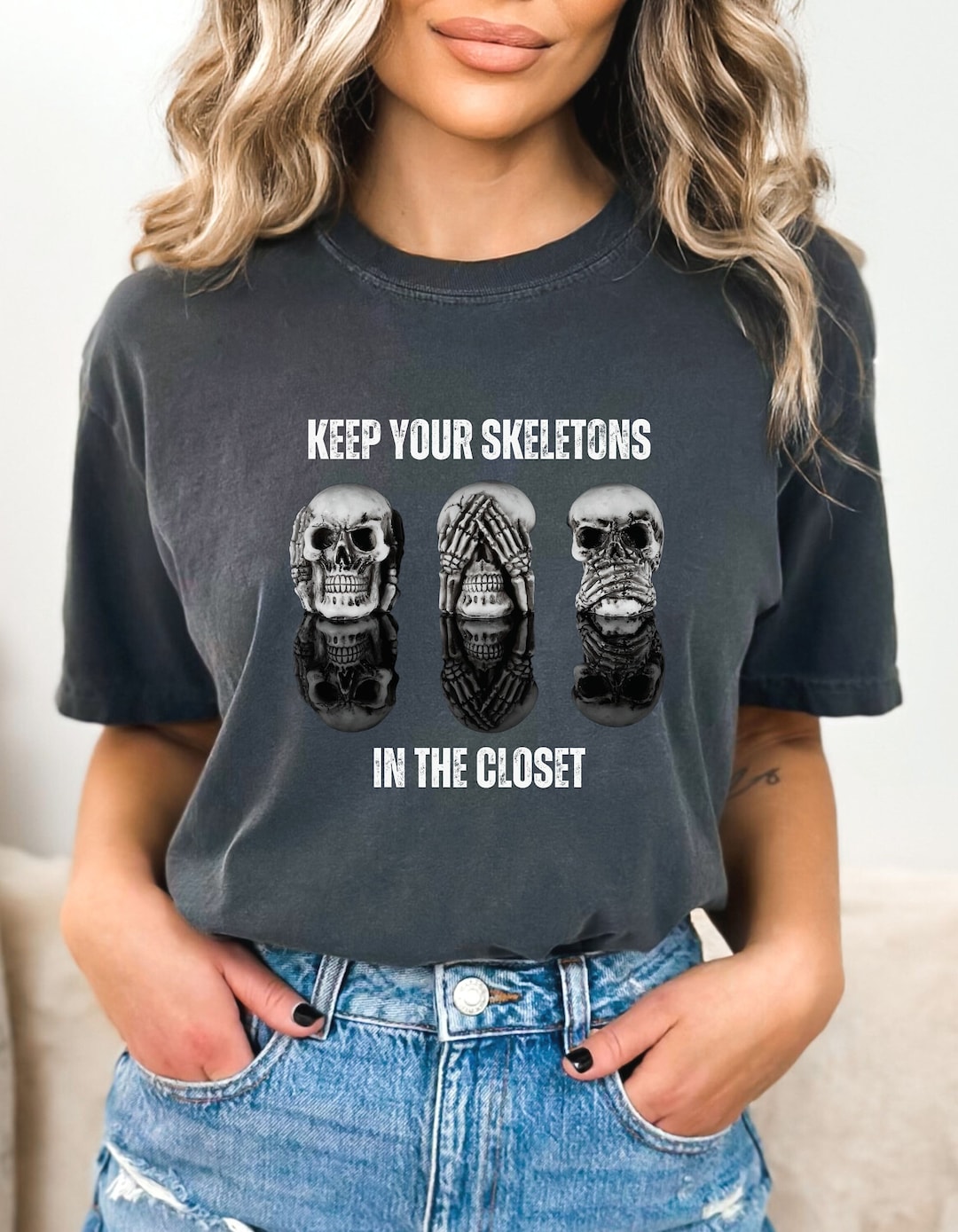 Unisex Skeletons in the Closet Skeleton T-shirt for Her Skeleton Shirt ...