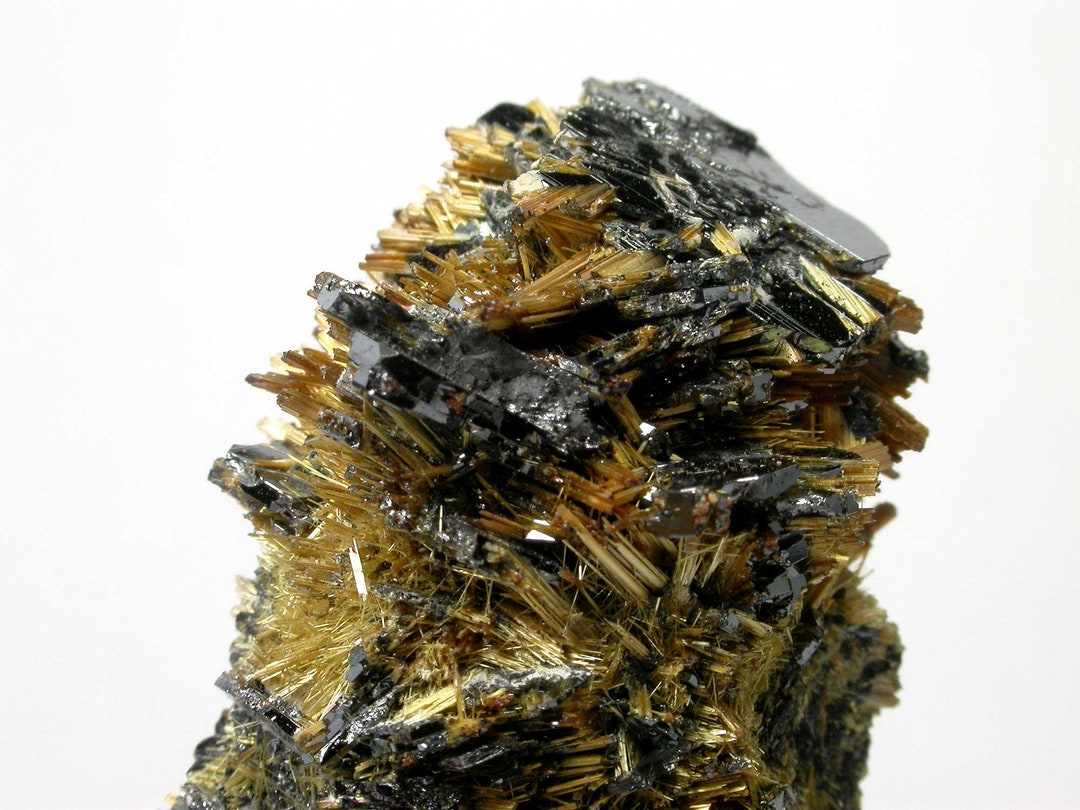 RUTILE, HEMATITE Stunning Bright Golden Needles of Rutile on Hematite ...