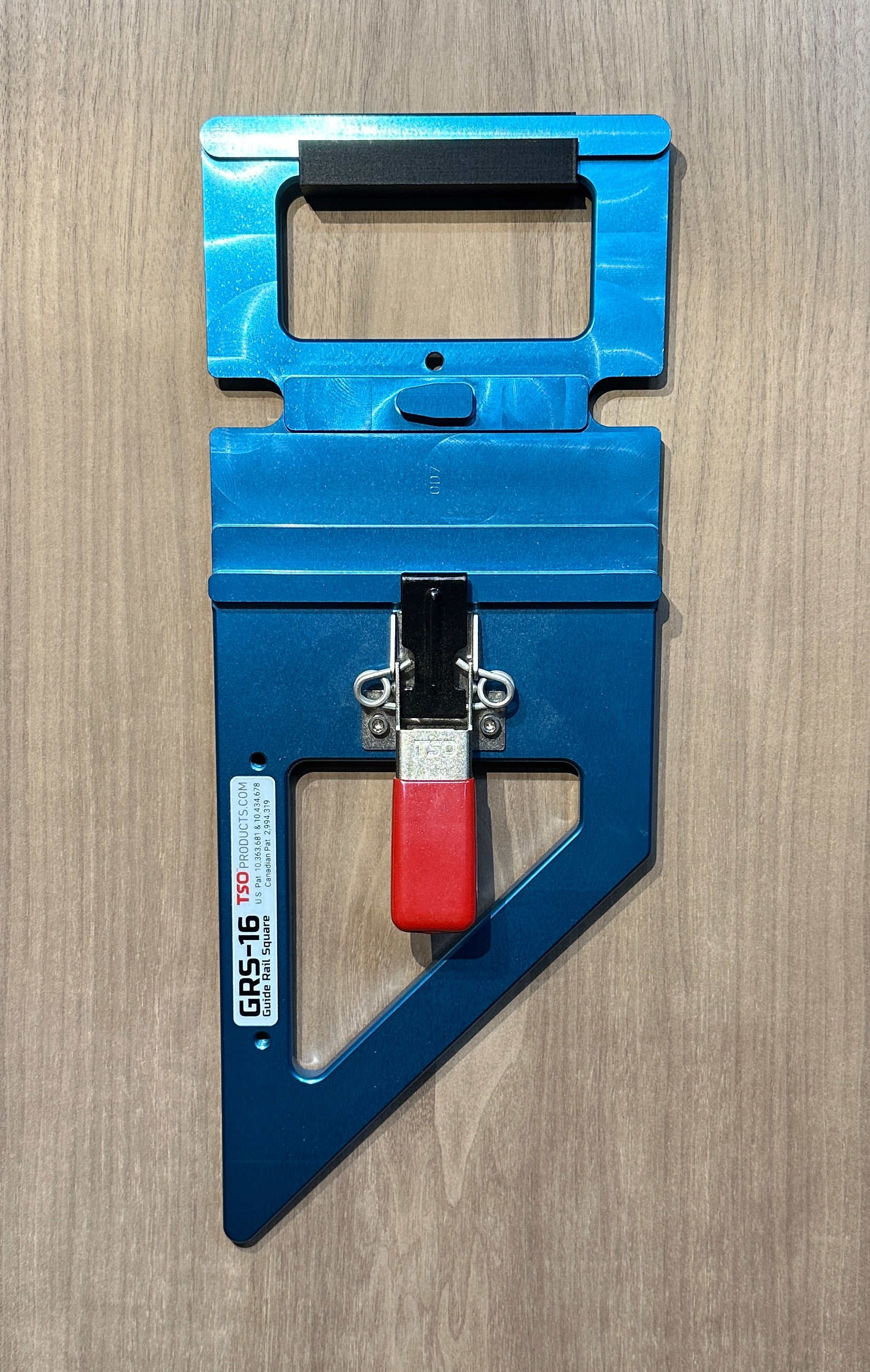 TSO GRS-16 Guide Rail Square Wall Mount - Etsy