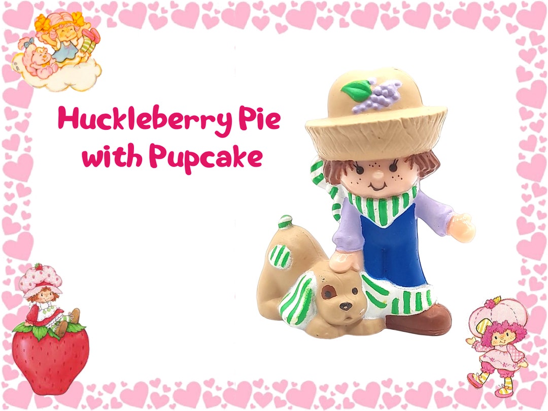 Vintage Original Small Scented Huckleberry Pie Toy With Pupcake ...