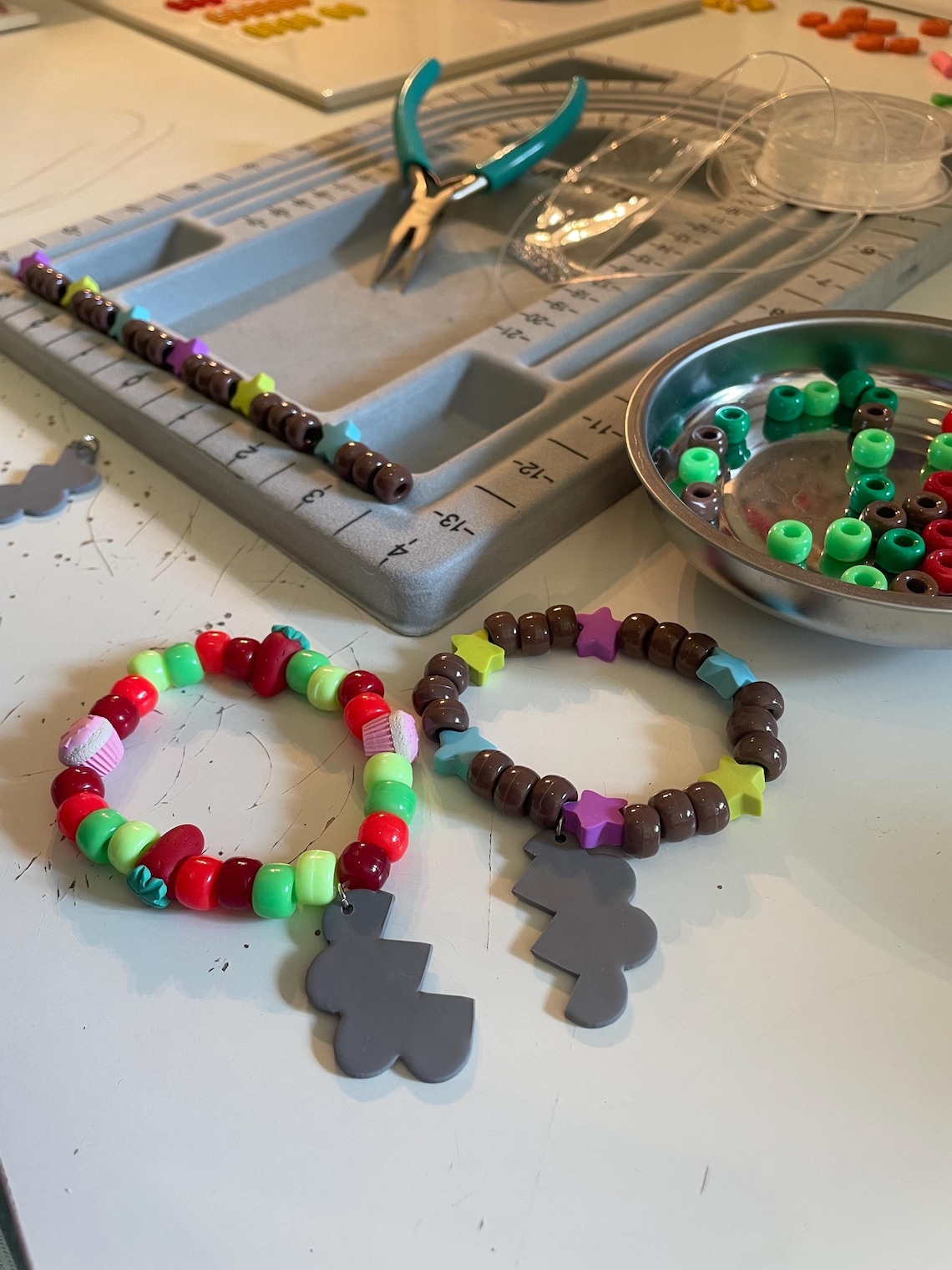 Cosmo and Sprout Friendship Bracelet 2-pack: Polymer Clay Charms - Etsy