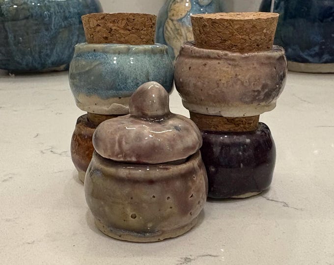 Small Ceramic Jar/container With Lid, Stoneware Pottery Perfect for ...